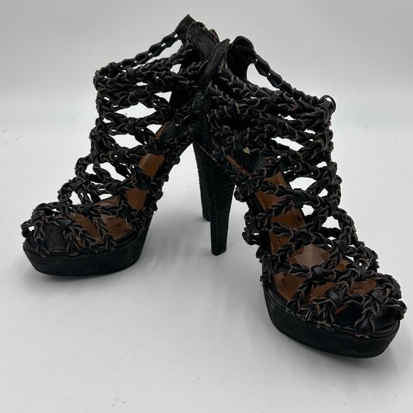 Max Studio | Shoes | Max Studio Webster Cage 5 Platform Heel Sandal 8m ...